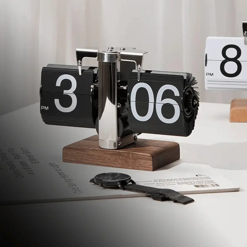 Office Clock – Stylish & Professional Timepieces – CasaClock®